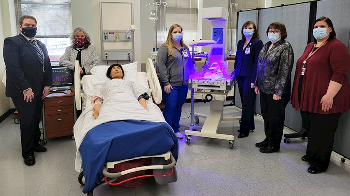 Fairmont Medical Center donates used medical equipment to Fairmont ... Fairmont Medical Center donates used medical equipment to Fairmont ...