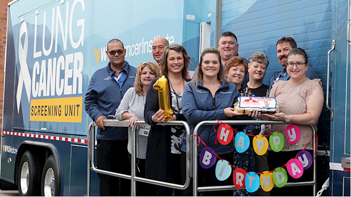 WVU Cancer Institute celebrates mobile lung cancer screening program’s ... WVU Cancer Institute celebrates mobile lung cancer screening program’s ...