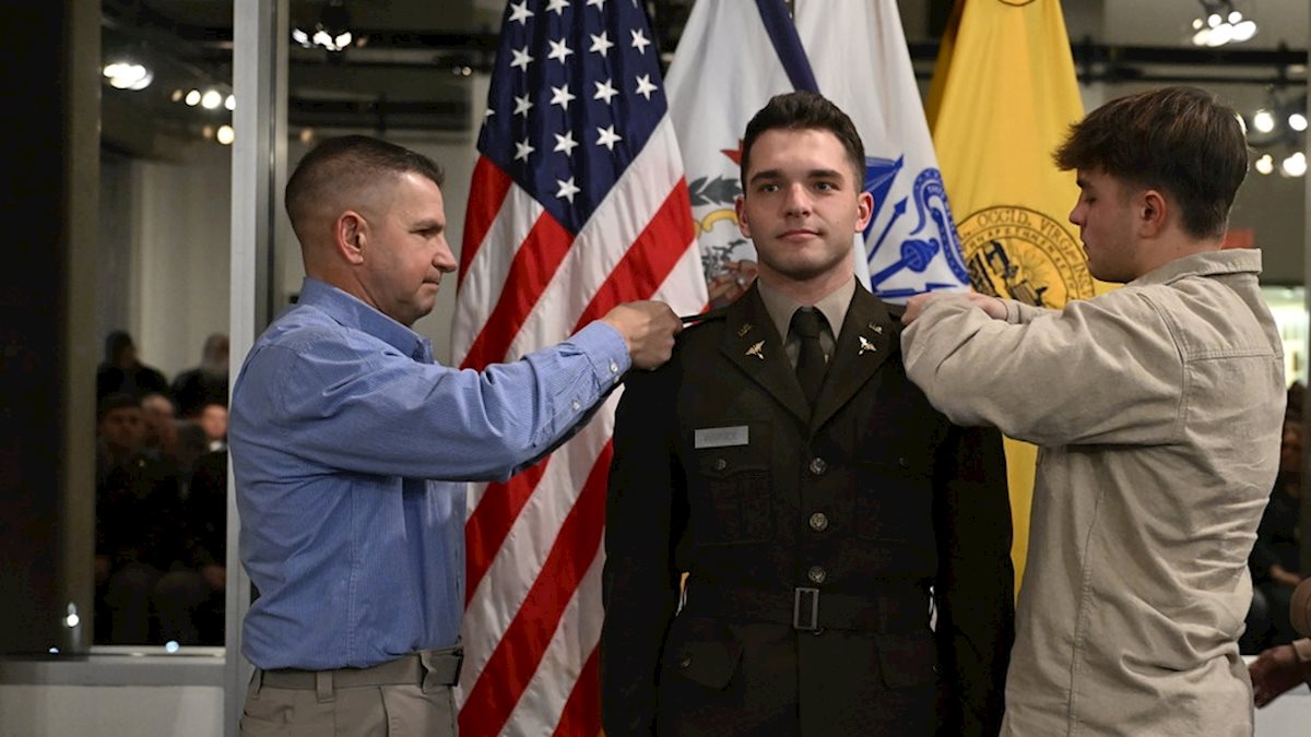 WVU School of Nursing graduate and WVU Army ROTC cadet commissioned as ...